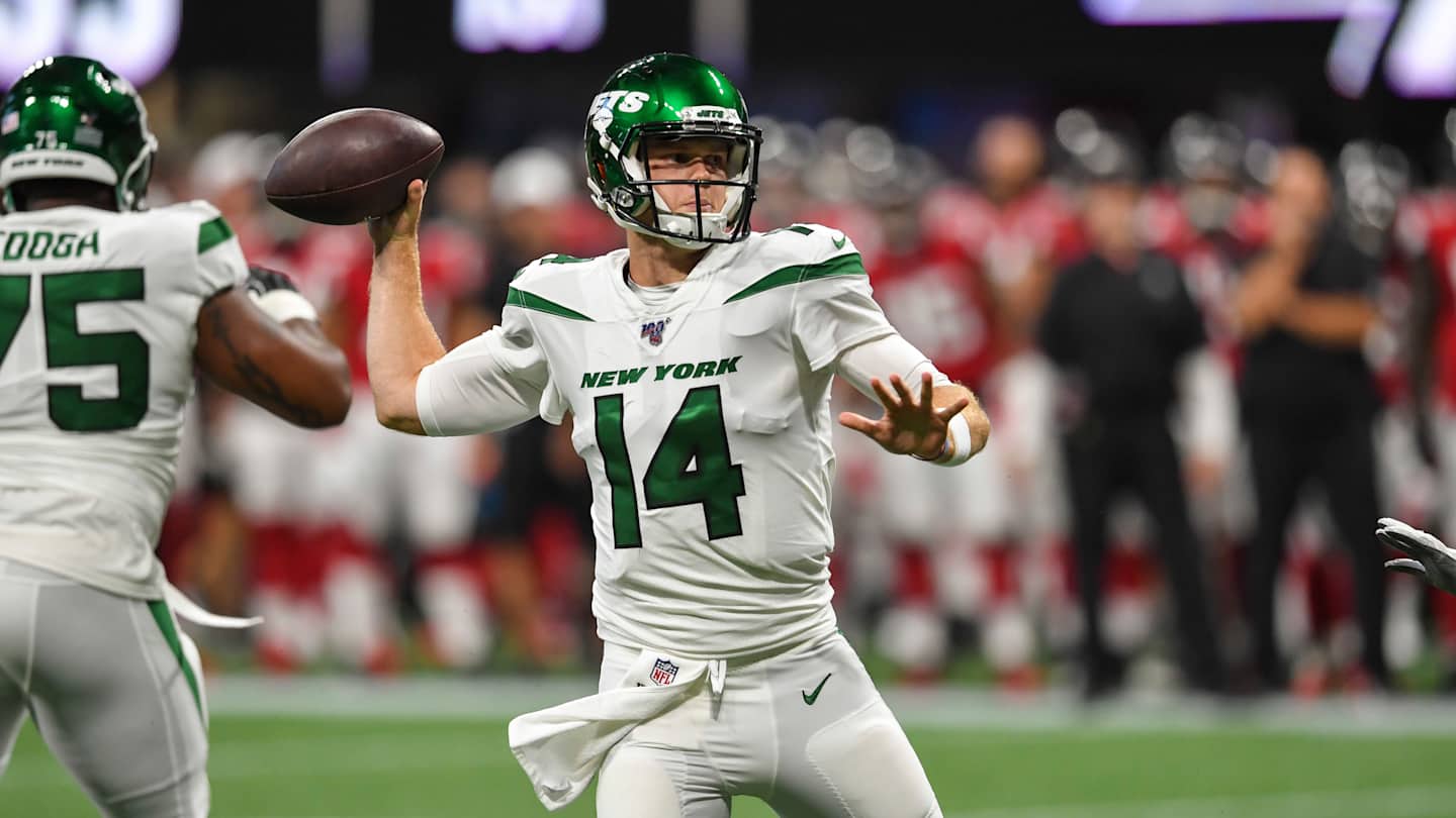 WATCH: Jets QB Sam Darnold leads opening TD drive for second straight ...