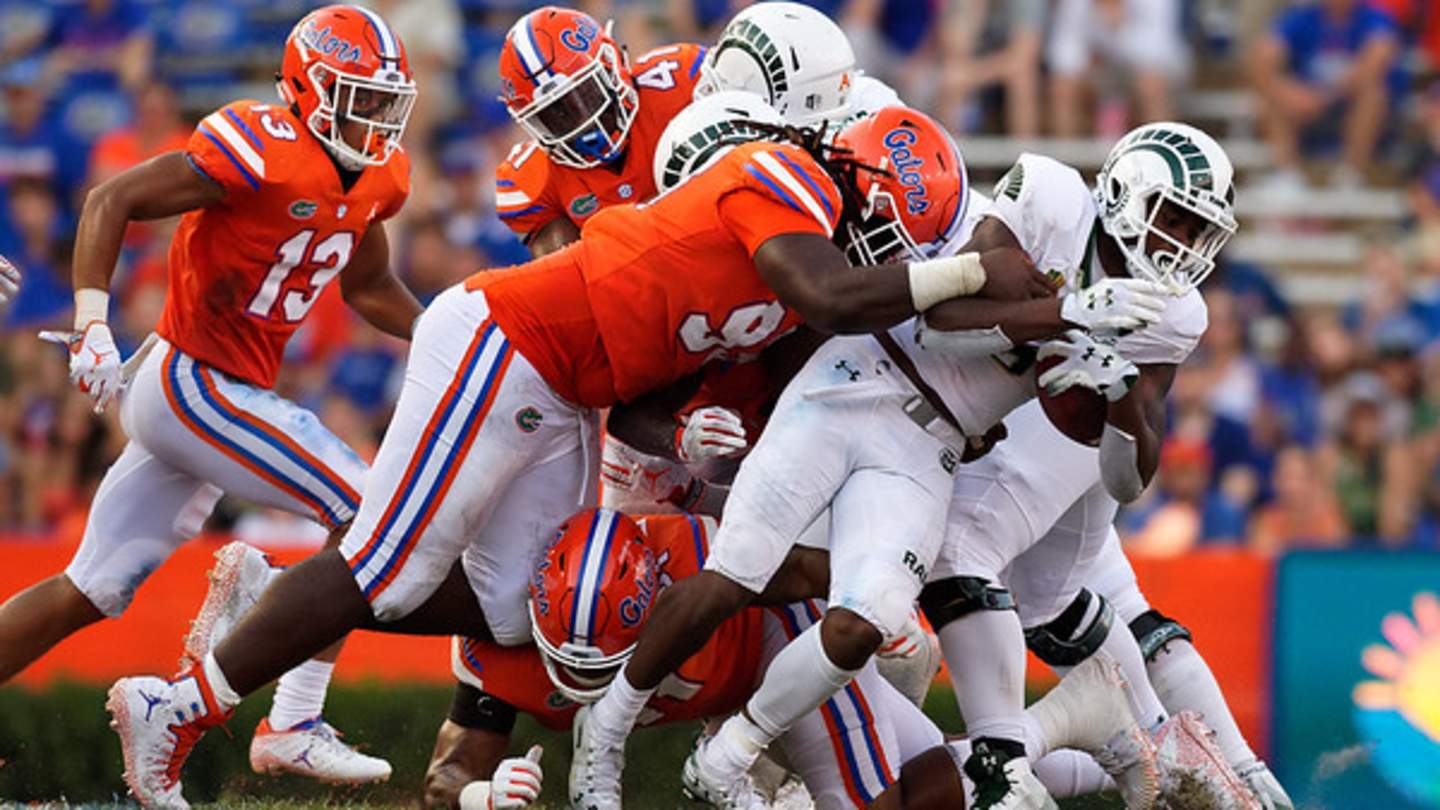 Gators lose defensive tackle Elijah Conliffe for season - Sports ...