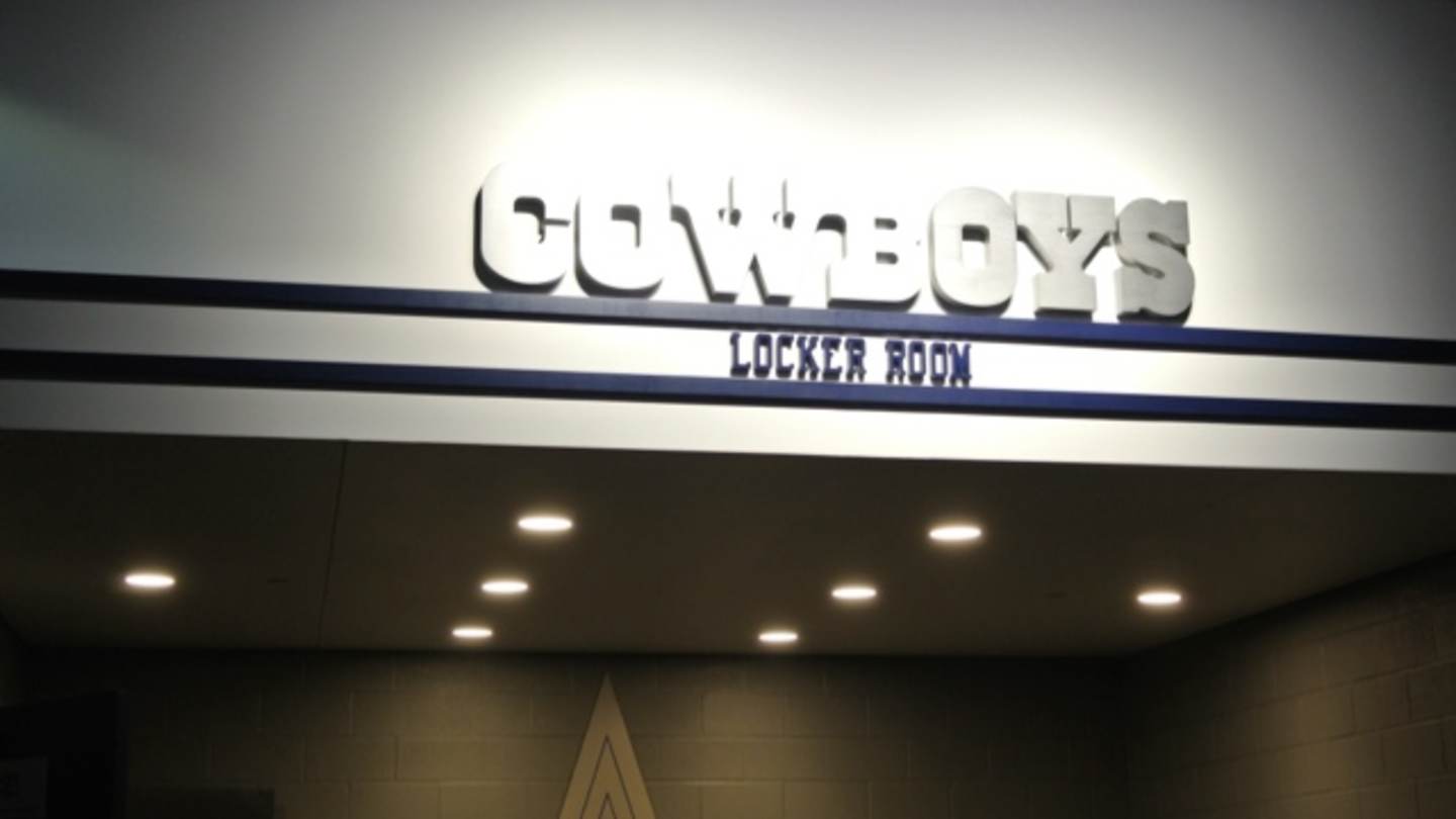 VIDEO: Cowboys up the AT&T Stadium tunnel after preseason closer vs ...