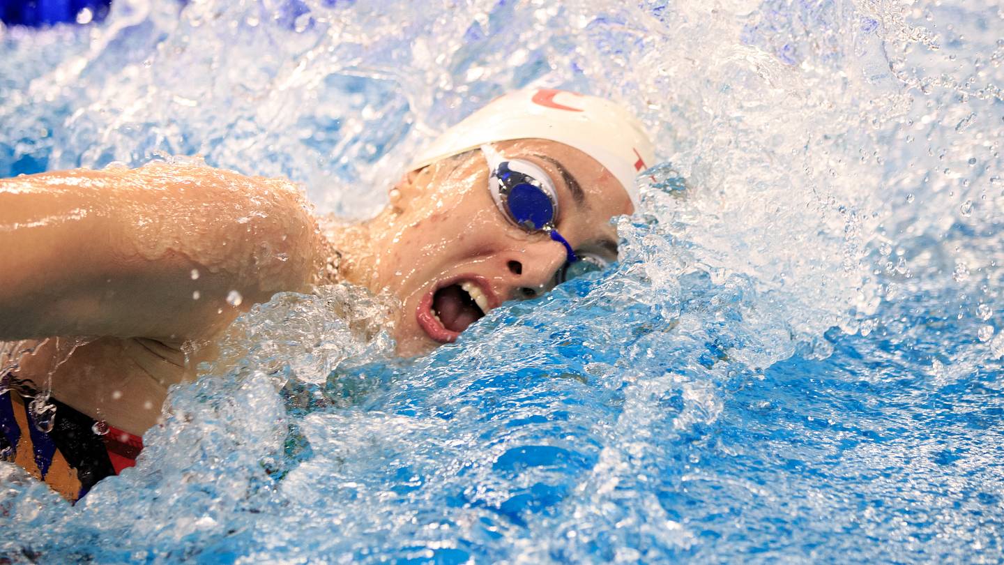 Alabama swimming-crimson tide swimming-Coley Stickles-Zane Waddell ...