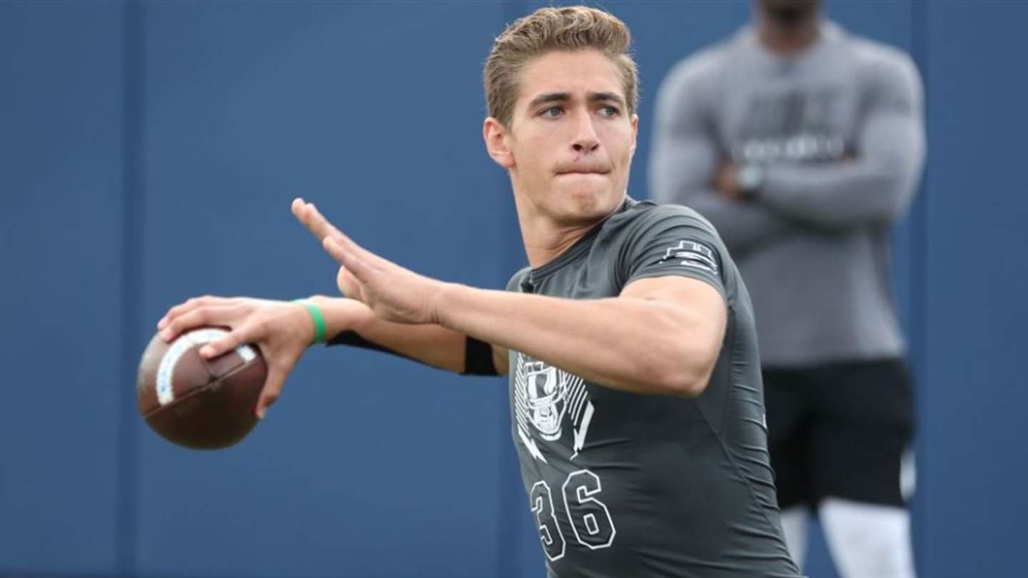 USC's QB carousel continues with Jake Garcia commitment - Sports ...
