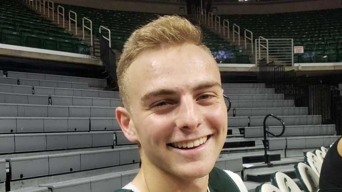 Michigan State G Steven Izzo Talks Kentucky Wildcats & More! - Sports ...