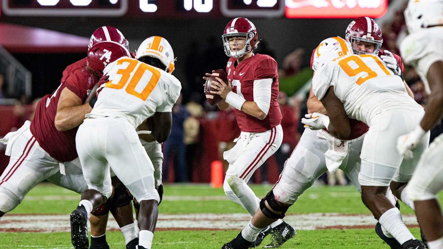 Projecting Alabama's Depth Chart-Post-Draft Decisions-Offense - Sports ...