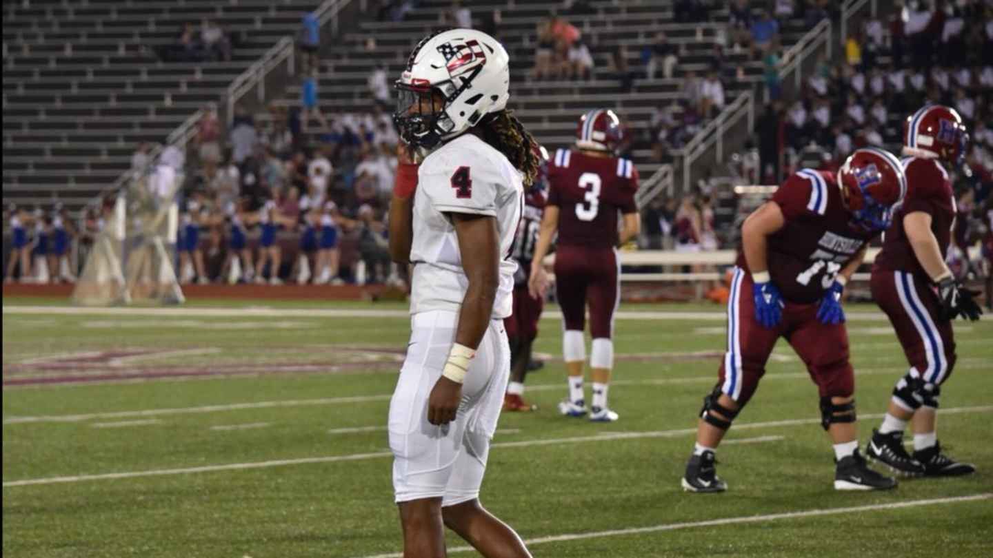 Cornerbacks Coach Doug Belk Offers Defensive Back from Alabama - Sports ...