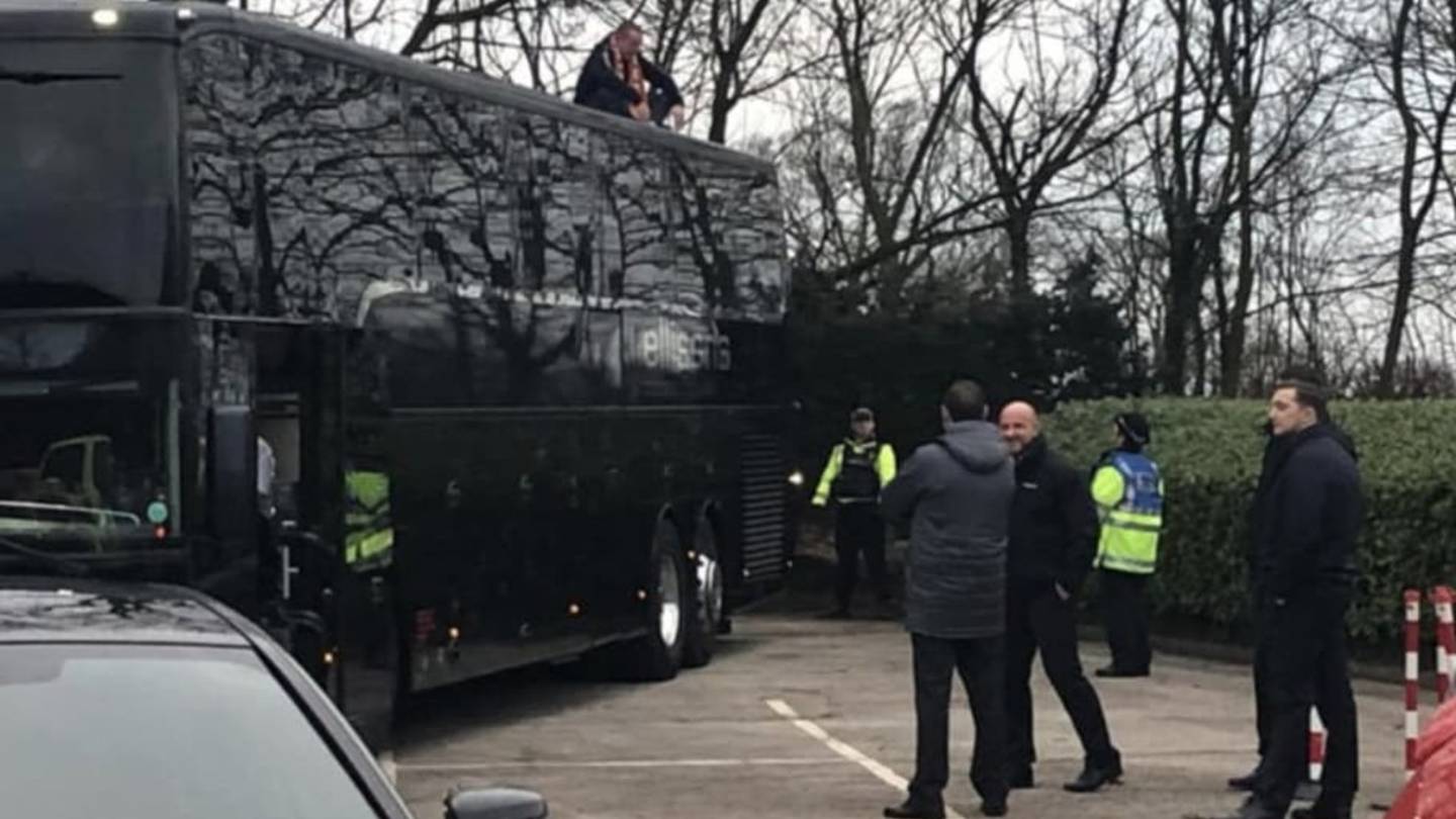 Arsenal Delayed for FA Cup Game Against Blackpool After Home Fan Climbs ...