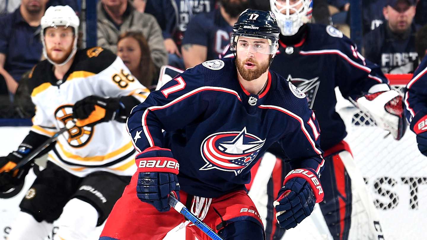 Columbus Blue Jackets' C Brandon Dubinsky out with wrist injury ...