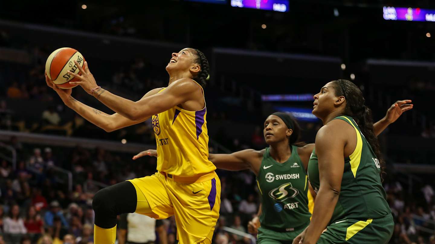 WNBA charter flights: League paying for travel for teams in semifinals ...