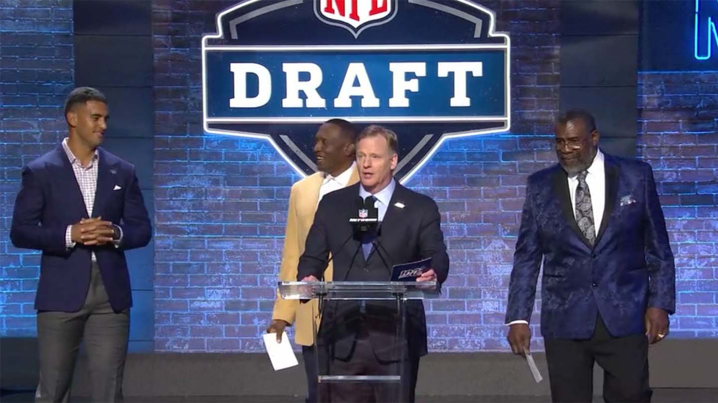Watch: NFL commissioner Roger Goodell booed by fans at 2019 NFL Draft ...