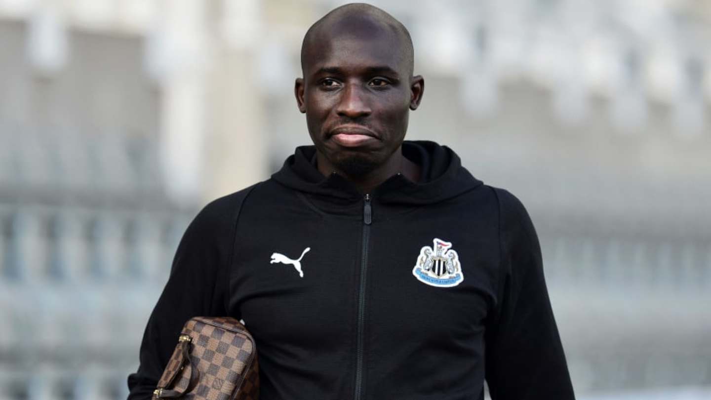Report Claims Newcastle Coaching Staff Were Not Convinced by Decision ...