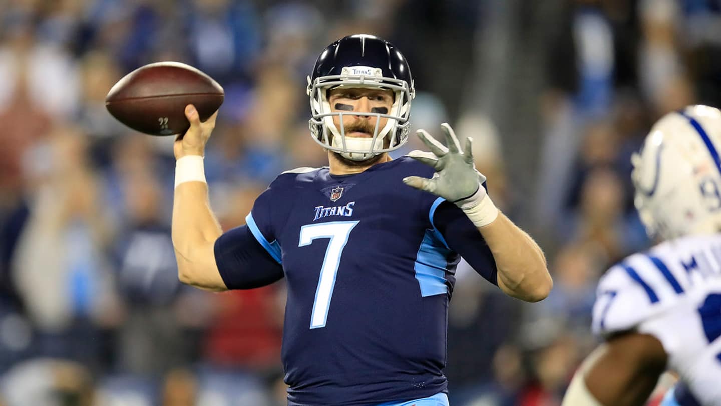 Blaine Gabbert: Buccaneers sign former Titans QB to one-year contract ...