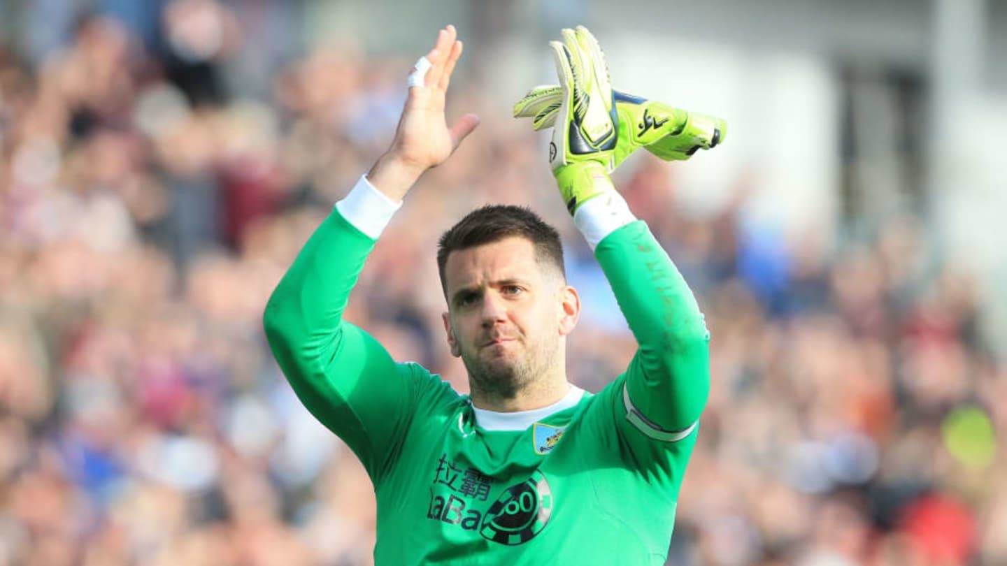 Tom Heaton Defends Jordan Pickford Amid Calls for Him to Be Dropped ...