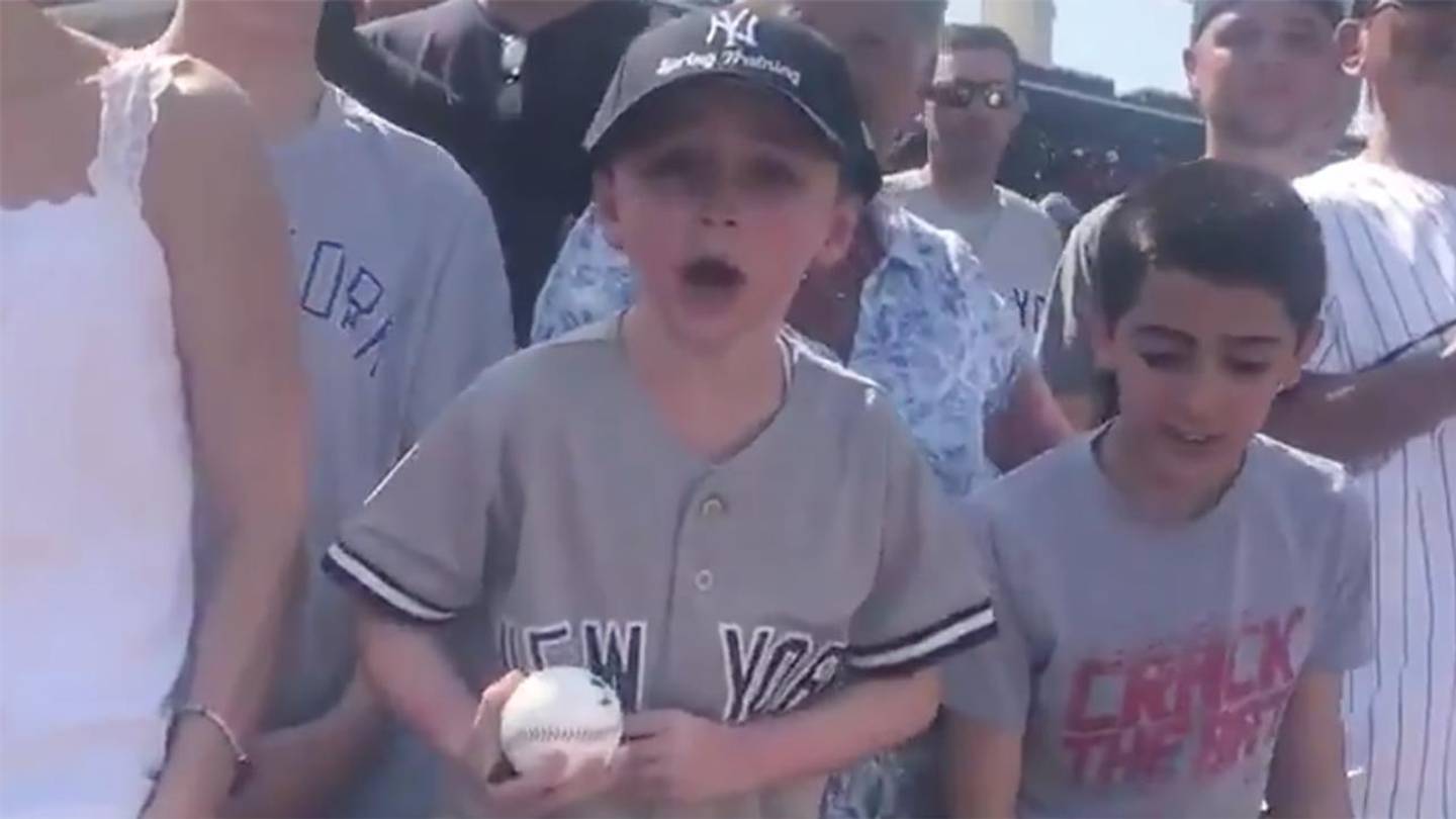 Young Yankee fan has epic response to Padres signing Machado (video ...