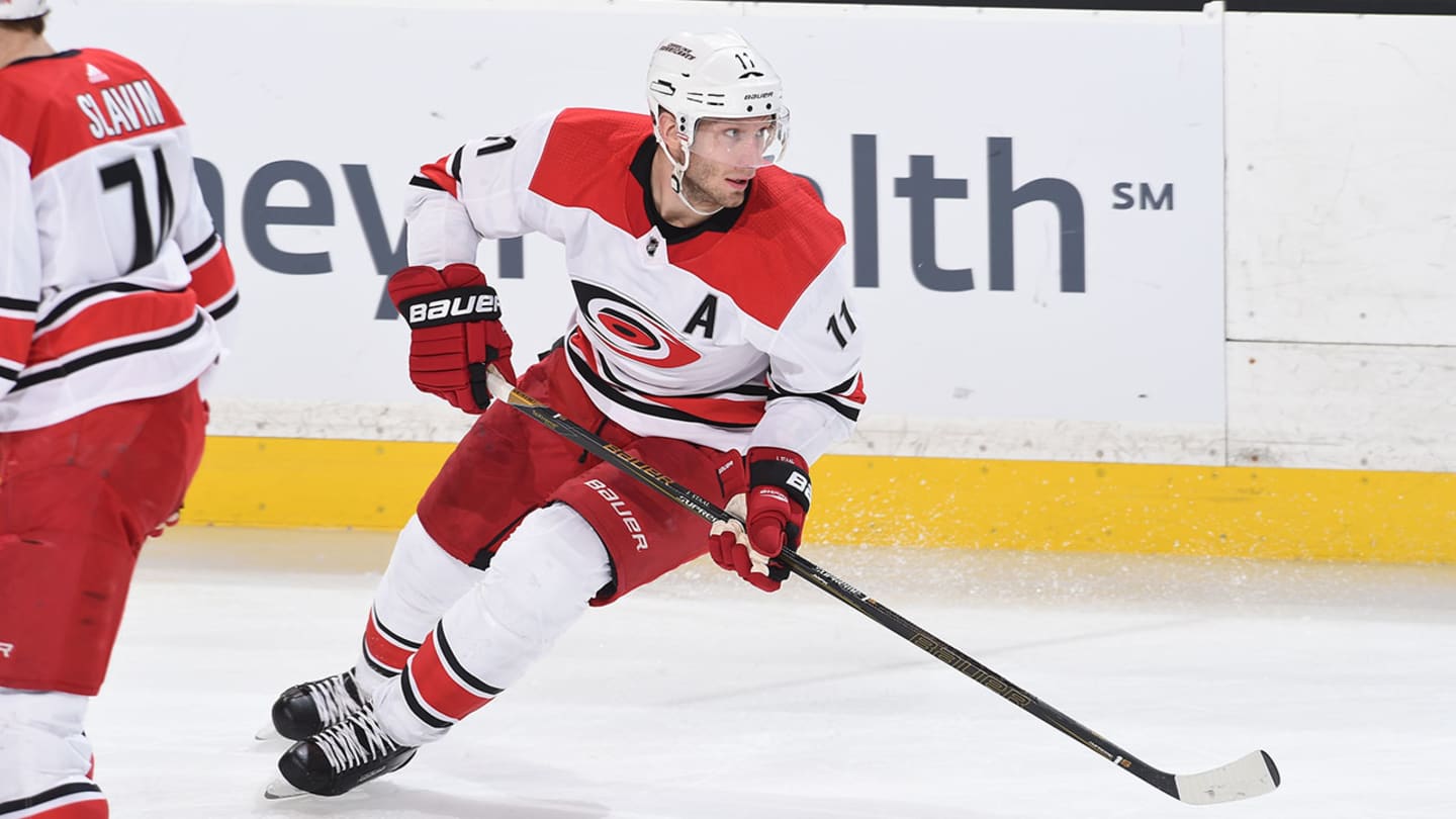 Daugher of Hurricanes' Jordan Staal dies - Sports Illustrated