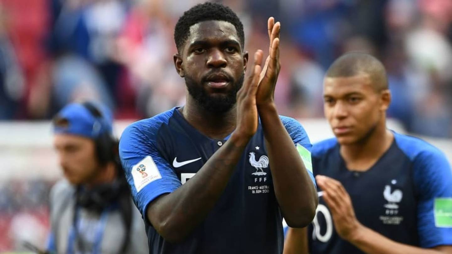 Umtiti se burla de sí mismo con un meme después de cometer penalti ...