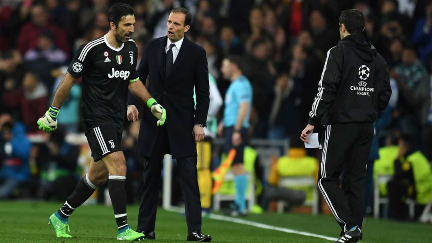 Gianluigi Buffon Gets Standing Ovation From Real Madrid Fans After Red ...