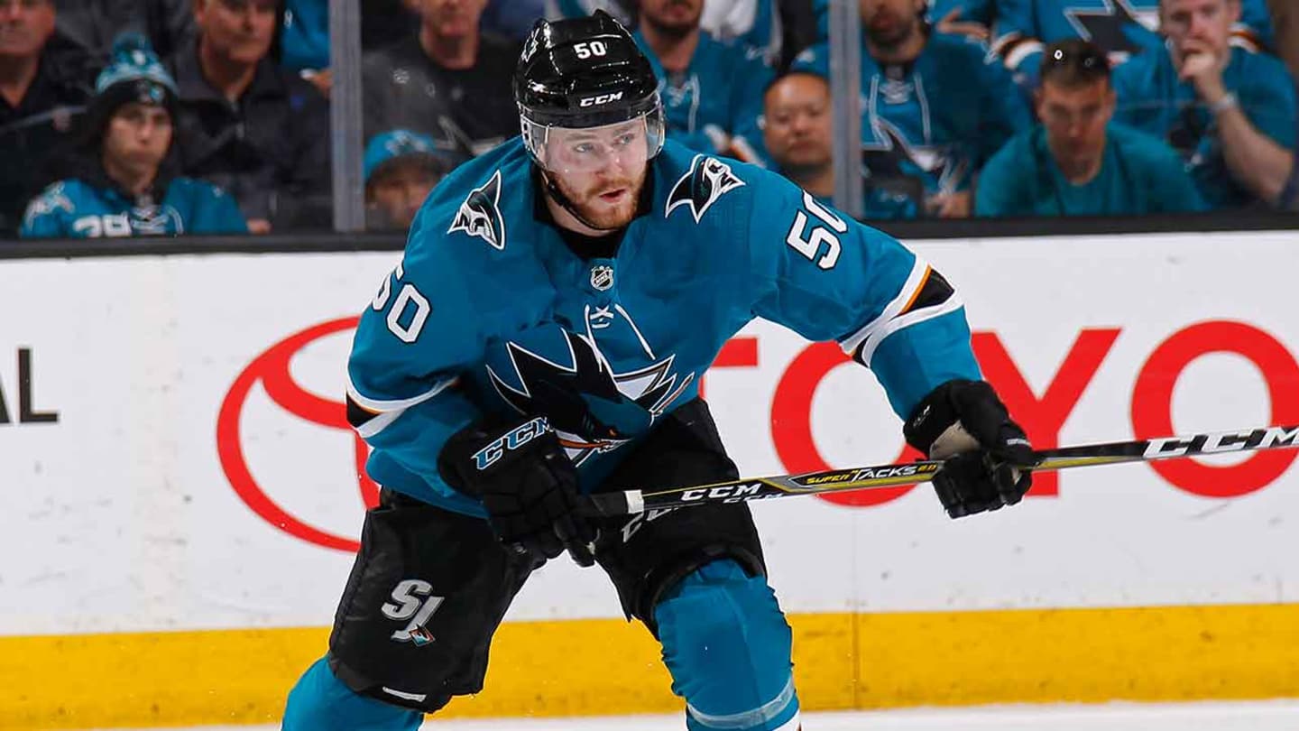 Sharks re-sign Chris Tierney to two-year deal - Sports Illustrated