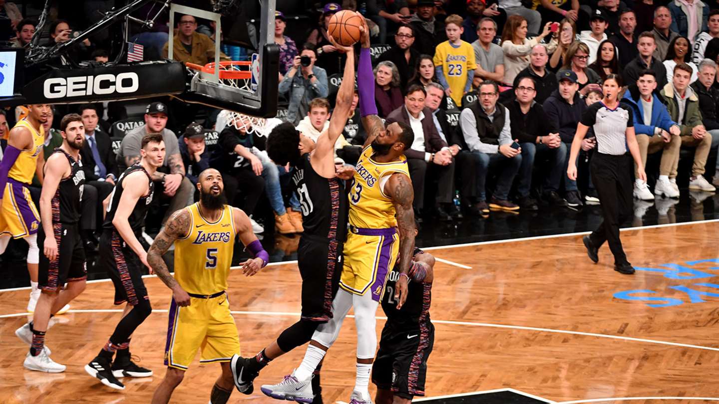 Jarrett Allen blocks LeBron's dunk, winds up all over social media ...