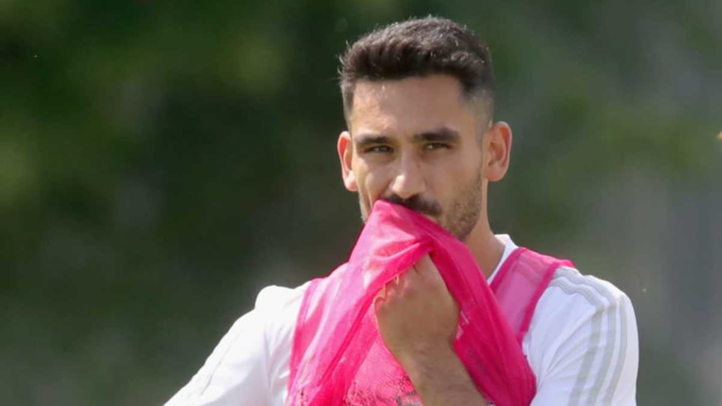 Angry German Fans Wreck Ilkay Gundogan's Car Following Photograph With ...