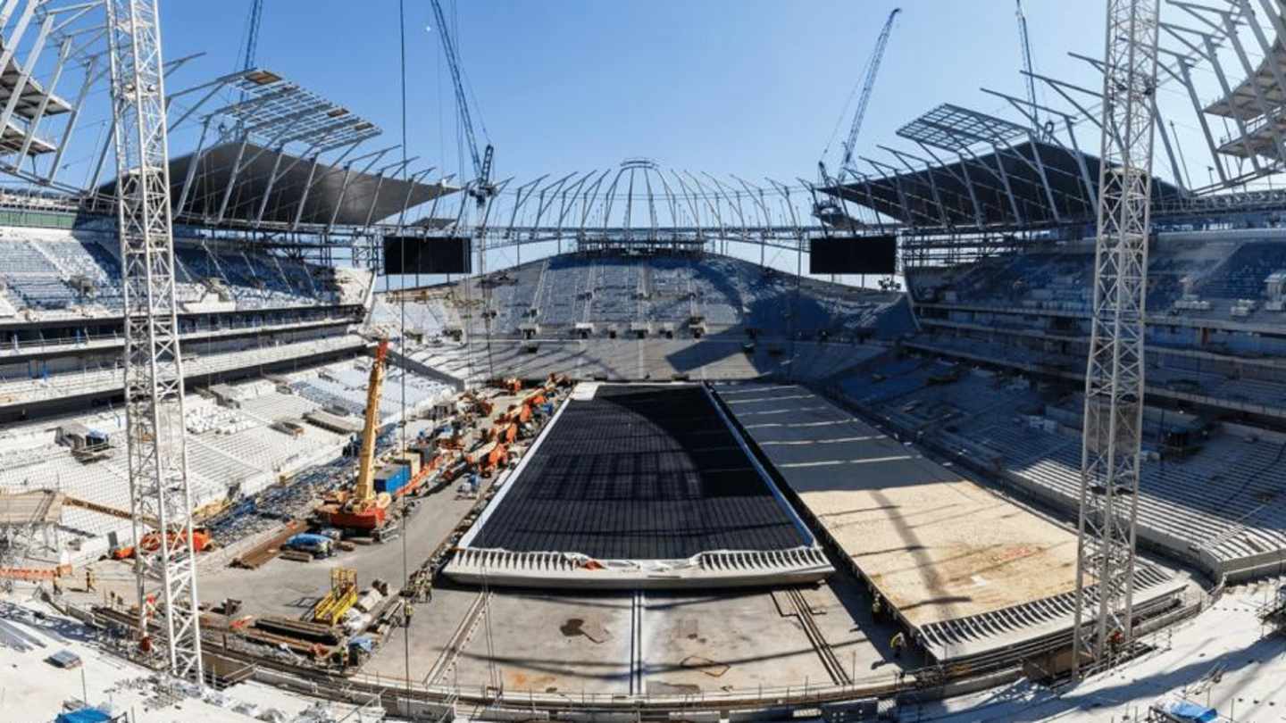 Tottenham Hail Successful Tests on UK's First Retractable Football ...