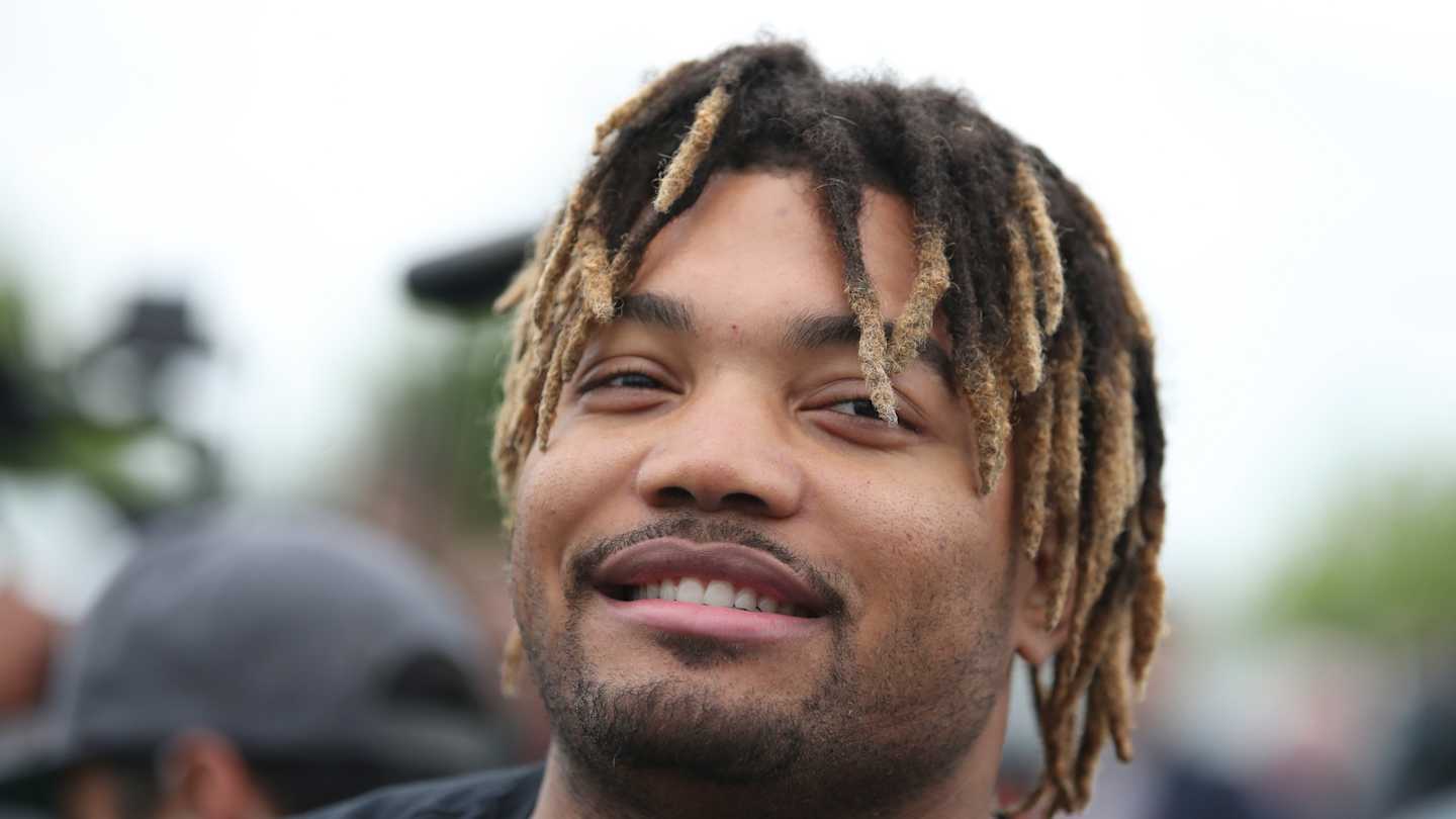 Derrius Guice leaves game with injured knee, to undergo MRI - Sports ...