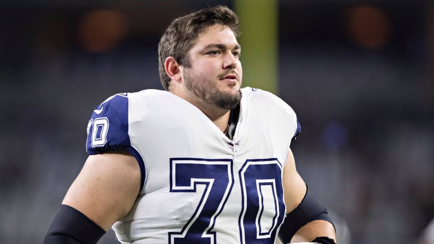 Cowboys’ Zack Martin May Not Report to Training Camp Due to Contract ...