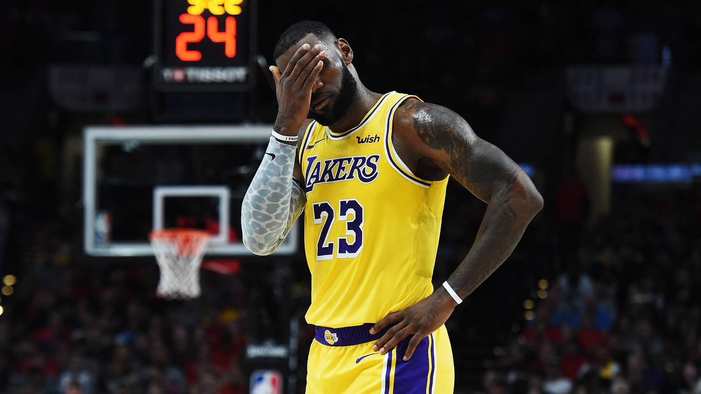 LeBron James Debut: Lakers showing ranges from good to bad to ugly ...