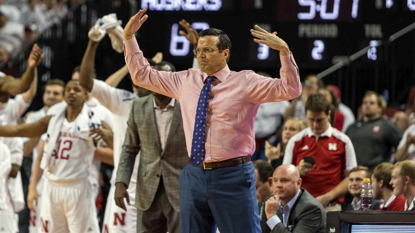 Tim Miles: Nebraska extends contract of Huskers coach - Sports Illustrated
