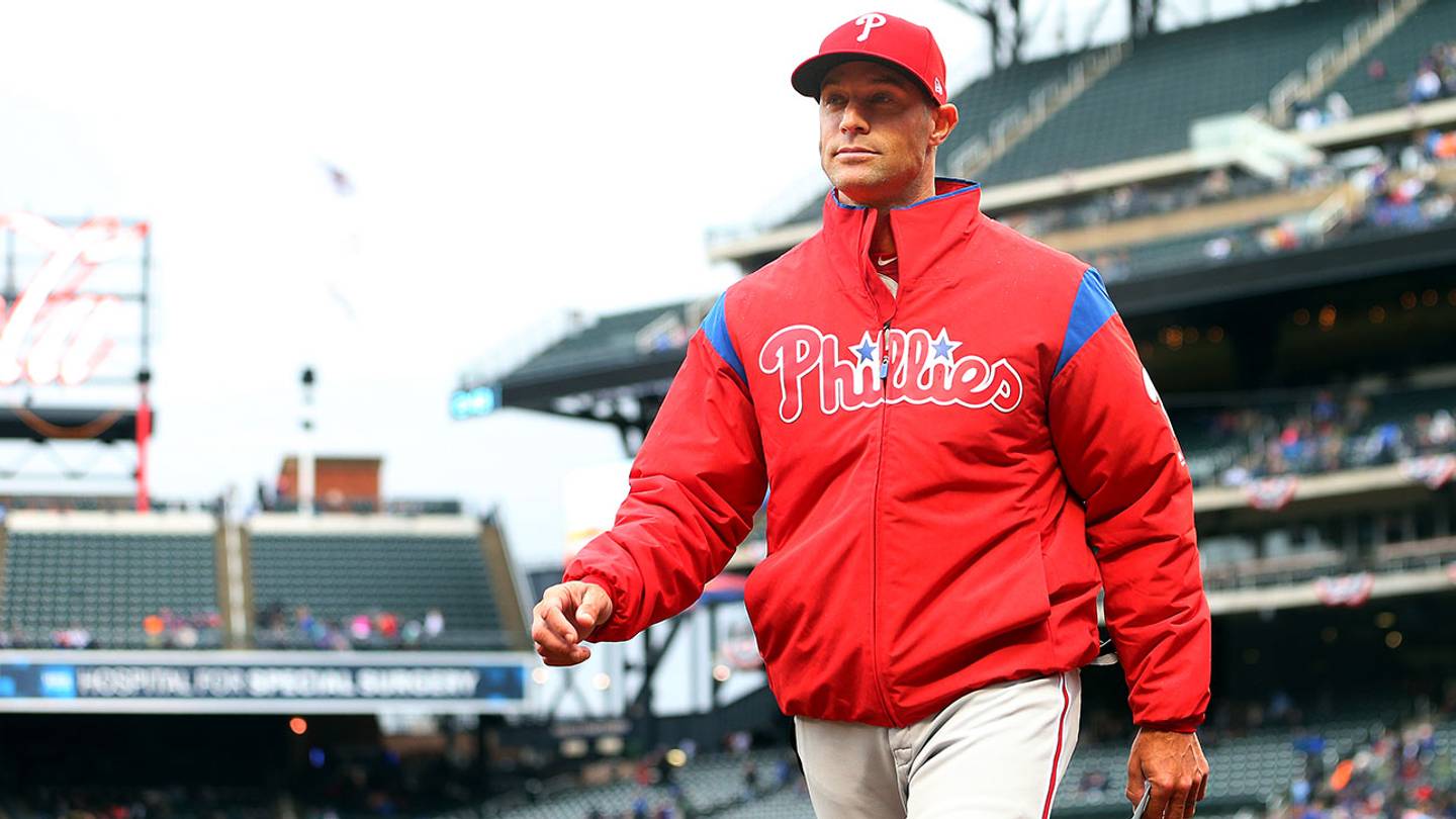 Gabe Kapler booed by Phillies fans at home opener (VIDEO) - Sports ...