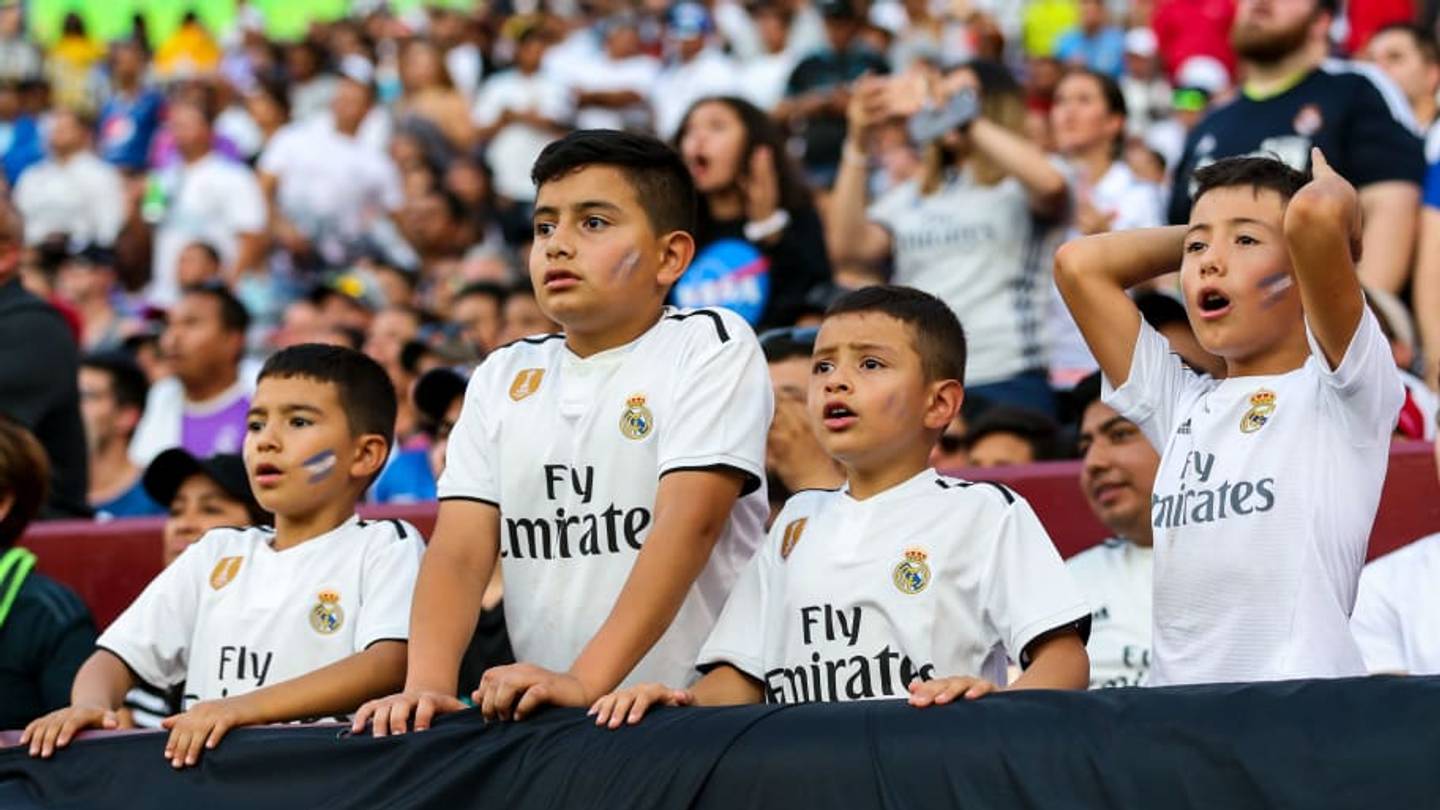 Real Madrid Sell Shirts of FIFA Star Alex Hunter in Official Club Shop ...