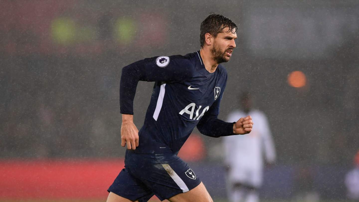 Tottenham Striker Issues 'Come and Get Me' Plea to Boyhood Club ...