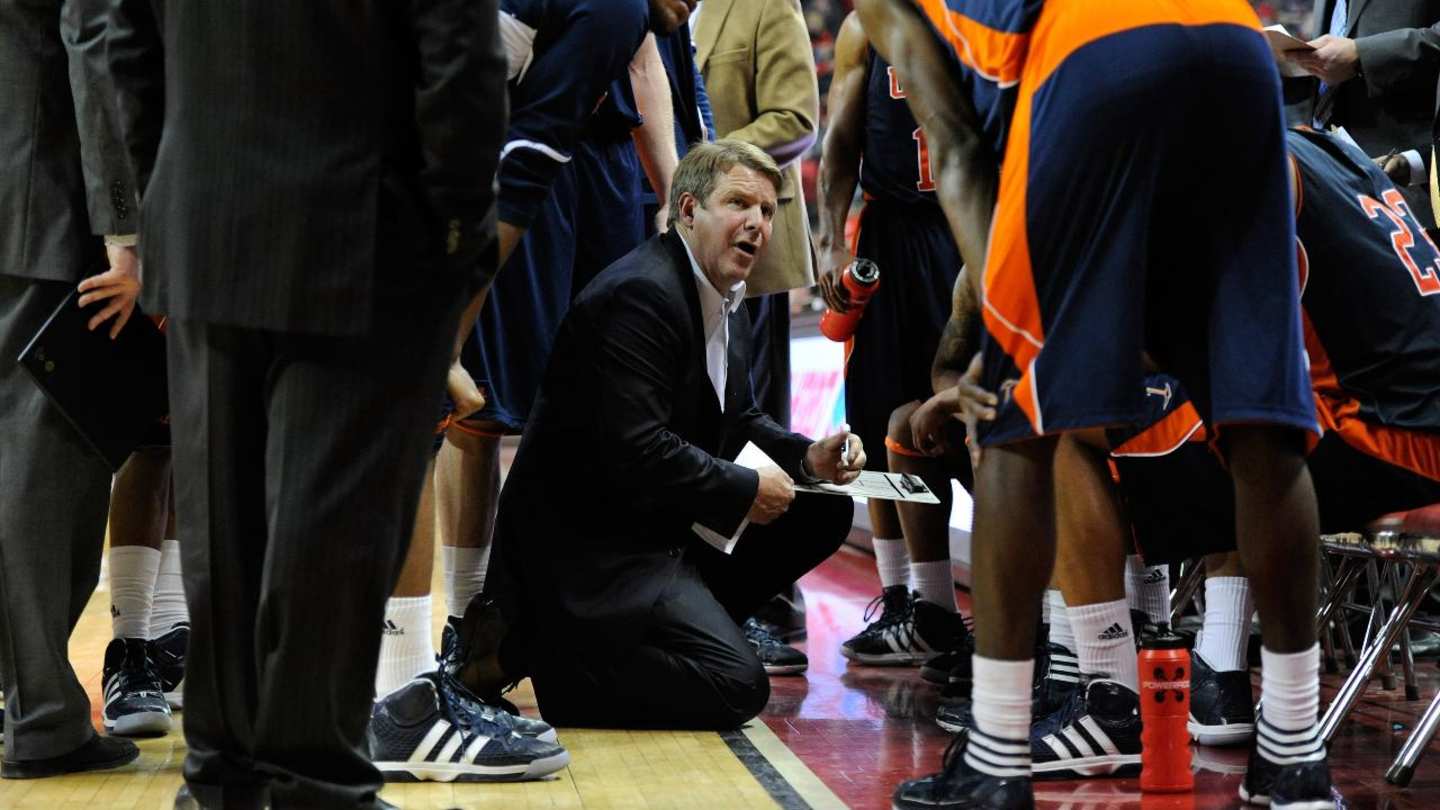 Tim Floyd: UTEP basketball coach retires - Sports Illustrated