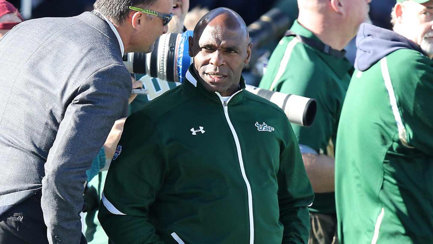 USF football: Can Charlie Strong lead Bulls to Playoff? - Sports ...