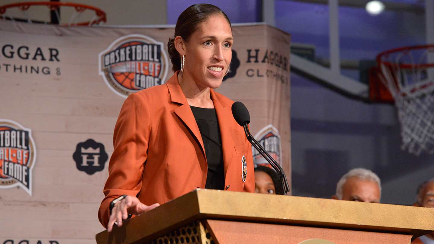 Rebecca Lobo's path to the hall of fame - Sports Illustrated