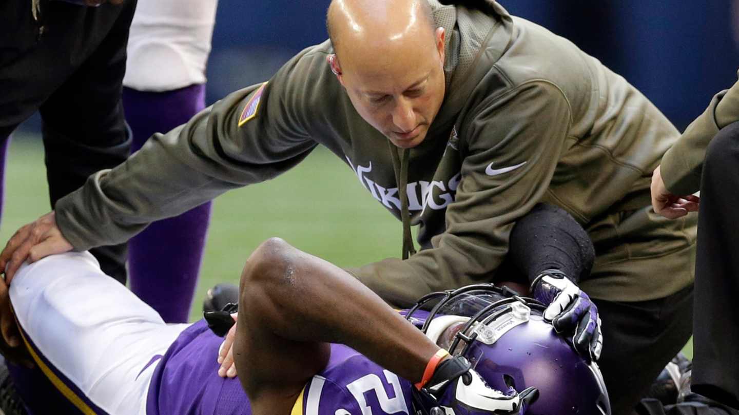 Medical marijuana, painkillers next NFL v. NFLPA battle - Sports ...