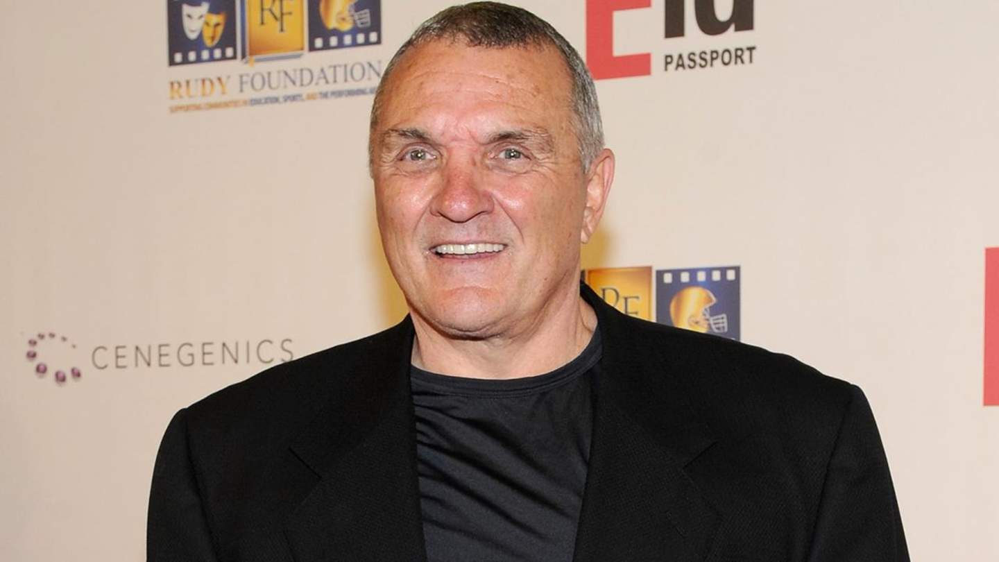 'Rudy' Ruettiger: 'My story was everybody's story' - Sports Illustrated