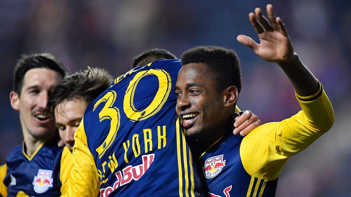 Red Bulls rout Fire, set up MLS playoff series with Toronto FC - Sports ...
