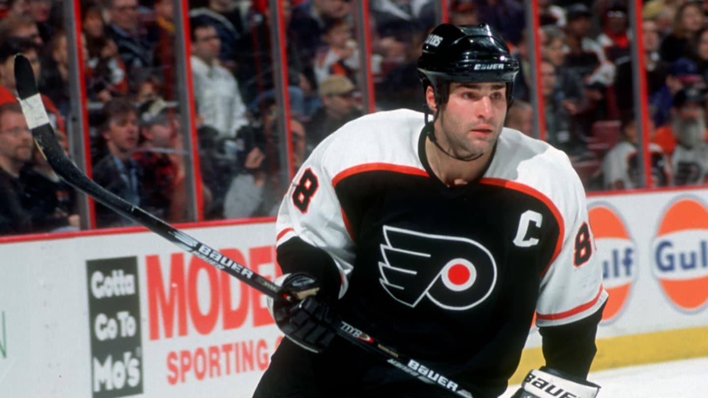 Eric Lindros finds peace in reconciling with past - Sports Illustrated