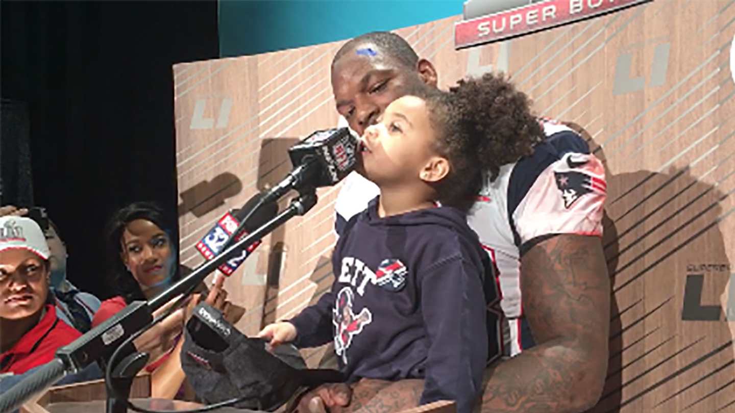 Martellus Bennett's daughter is Jett adorable (video) - Sports Illustrated