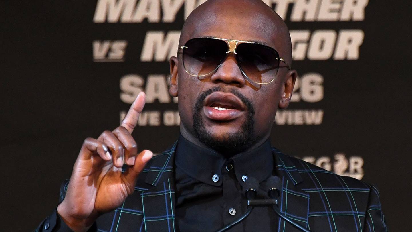 How old is Floyd Mayweather? Age, birthday, career - Sports Illustrated