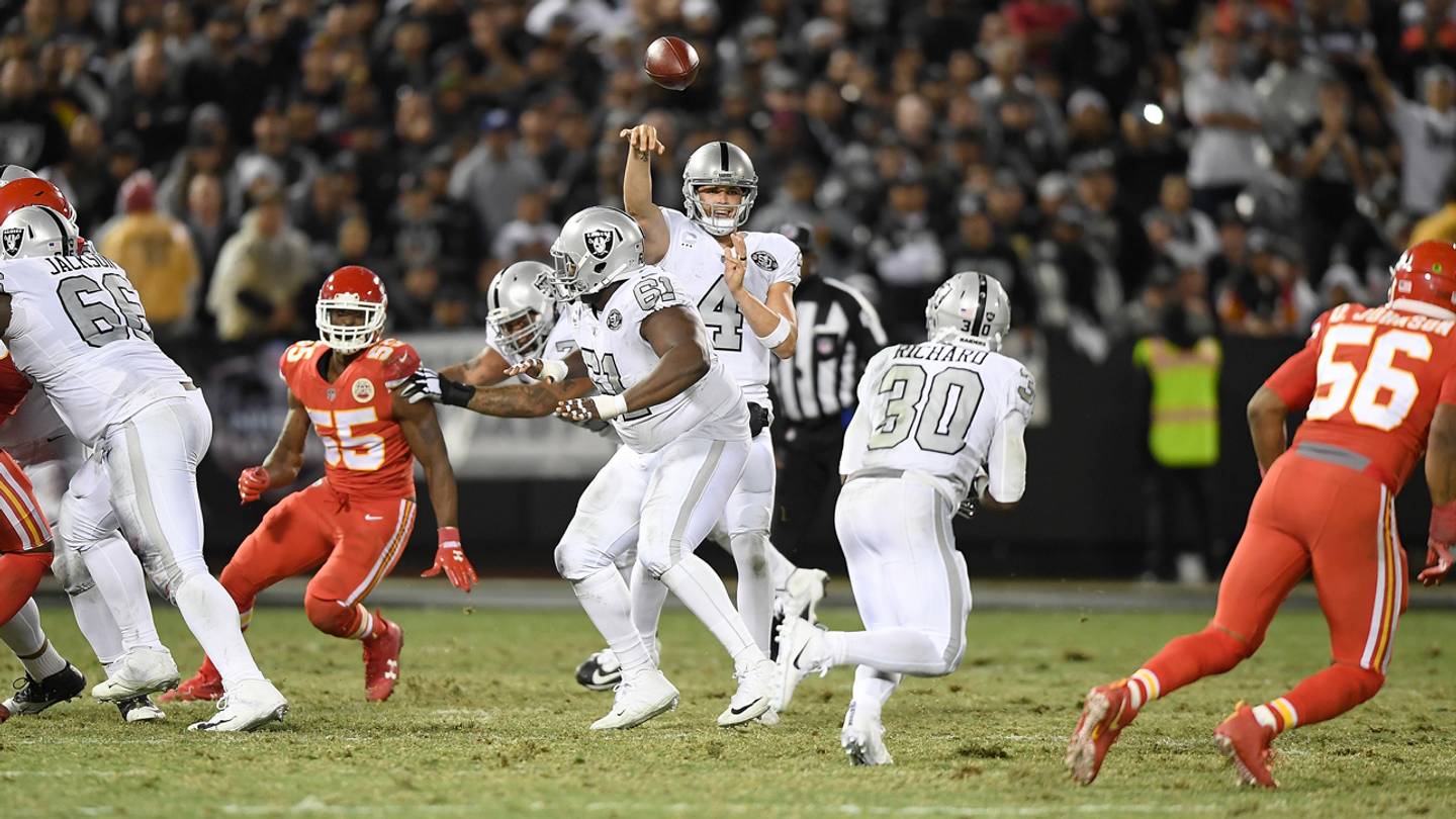 Derek Carr's four throws that saved the Raiders' season - Sports ...