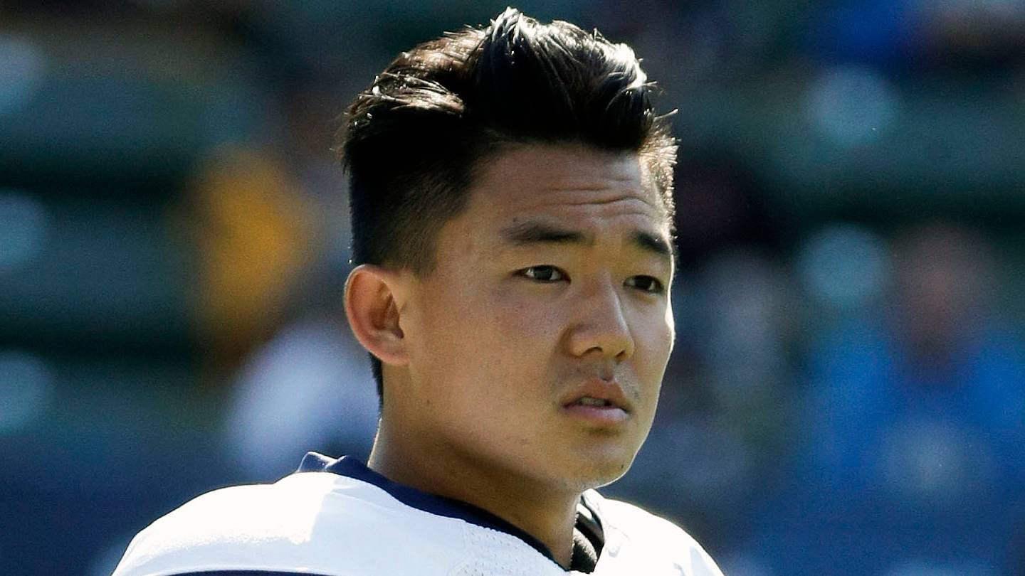 Younghoe Koo: What to know about Chargers kicker - Sports Illustrated