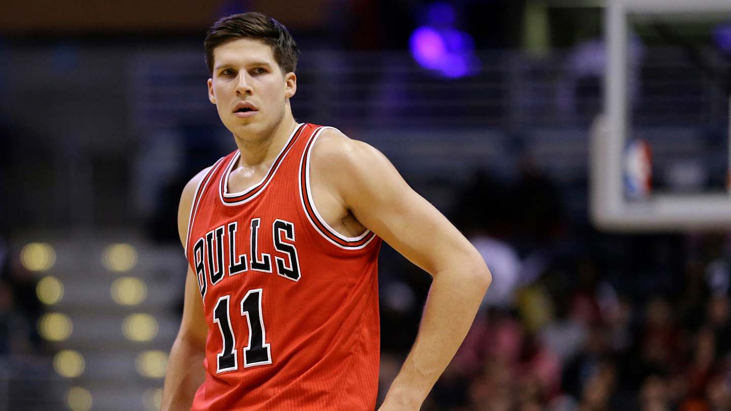 Bulls, Thunder trade Doug McDermott, Taj Gibson for Payne - Sports ...