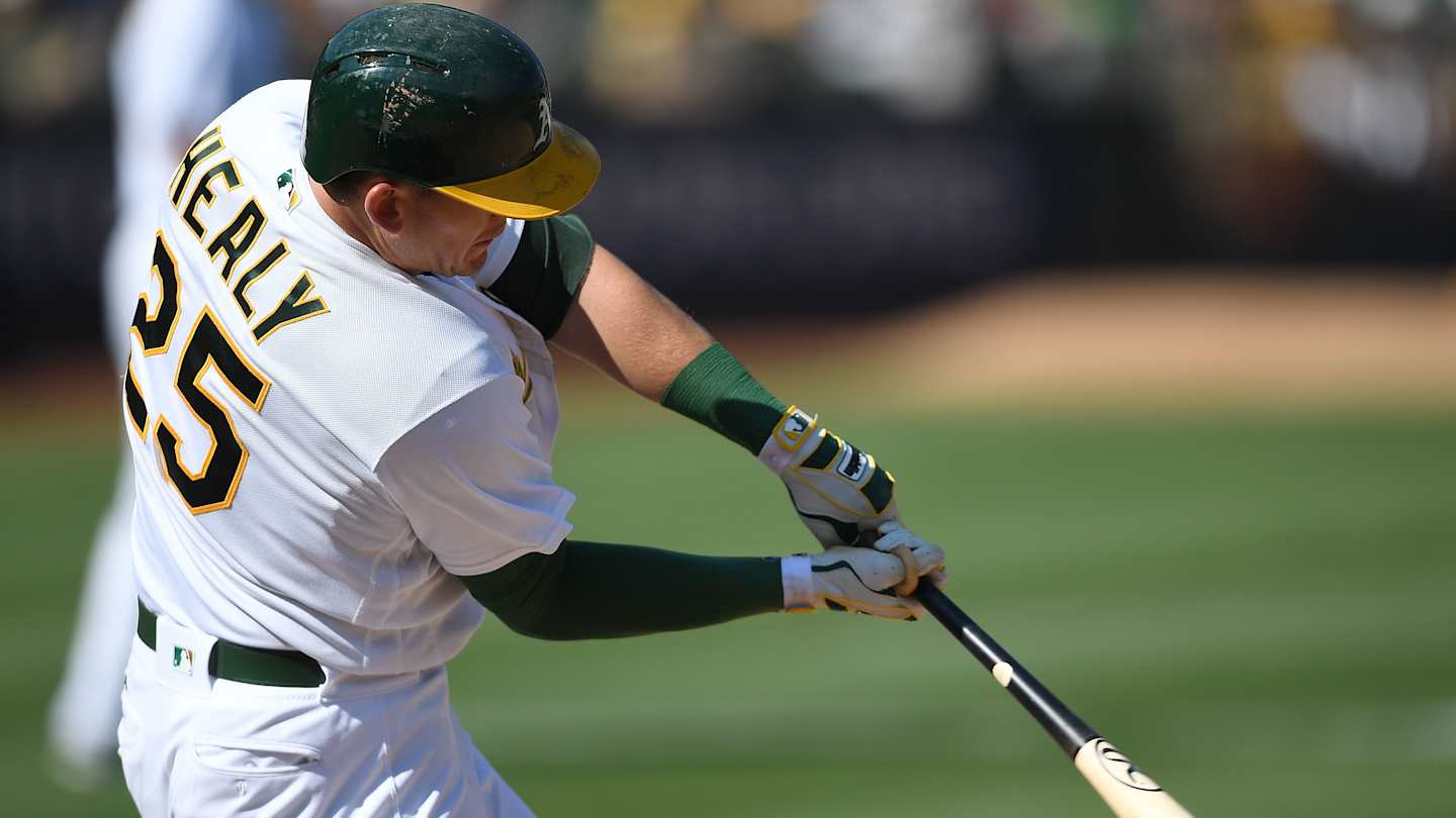 Ryon Healy trade: Mariners acquire IF from A's - Sports Illustrated