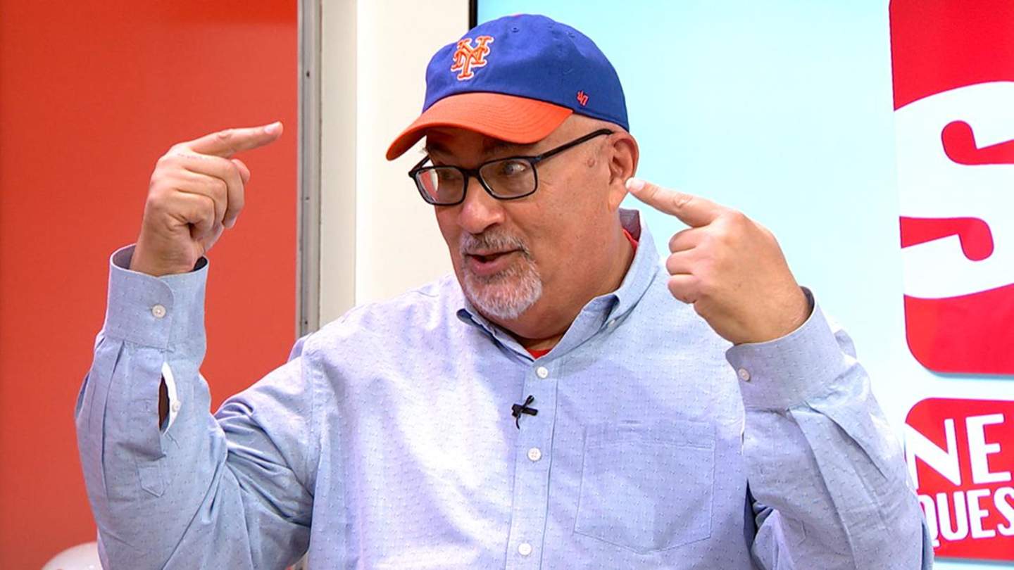 Next Question! - 11/16/17 - Sports Illustrated