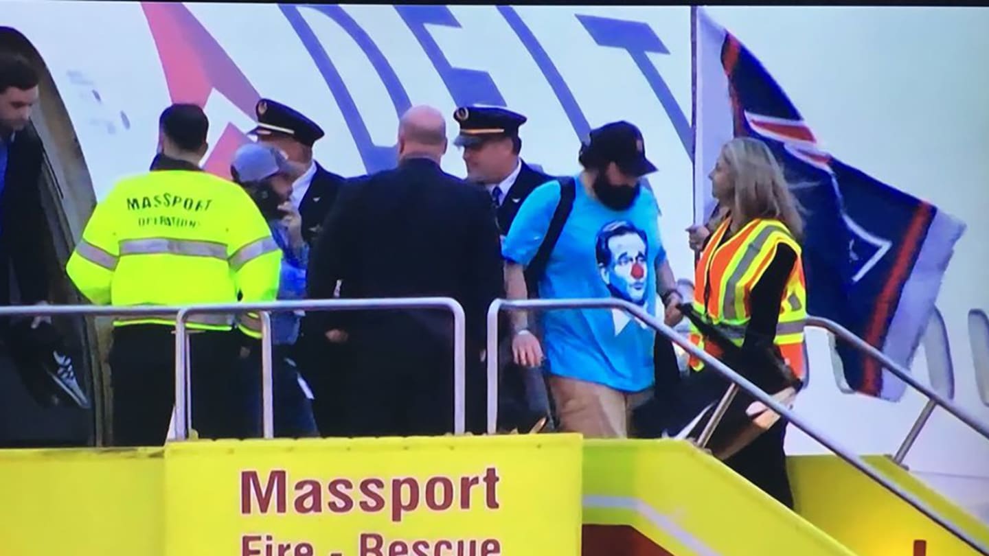 Matt Patricia wears Roger Goodell clown shirt (photos) - Sports Illustrated