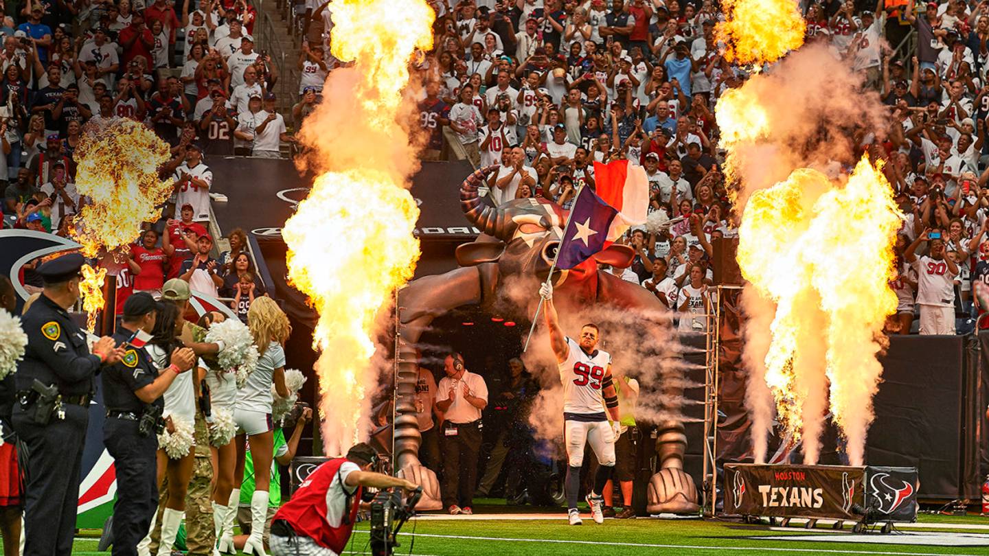 Best NFL Photos of 2017 Season - Sports Illustrated