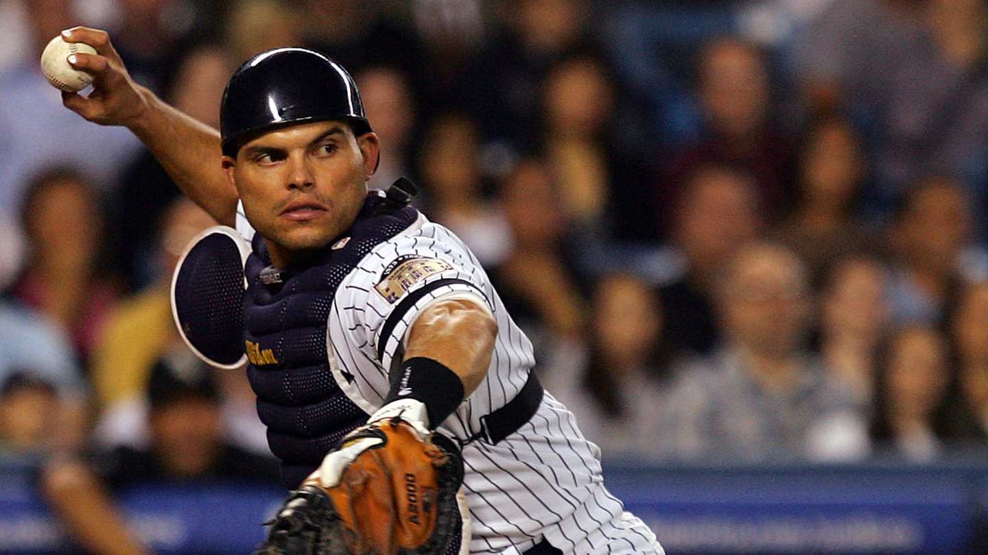 Hall of Famers traded at deadline: Ivan Rodriguez - Sports Illustrated