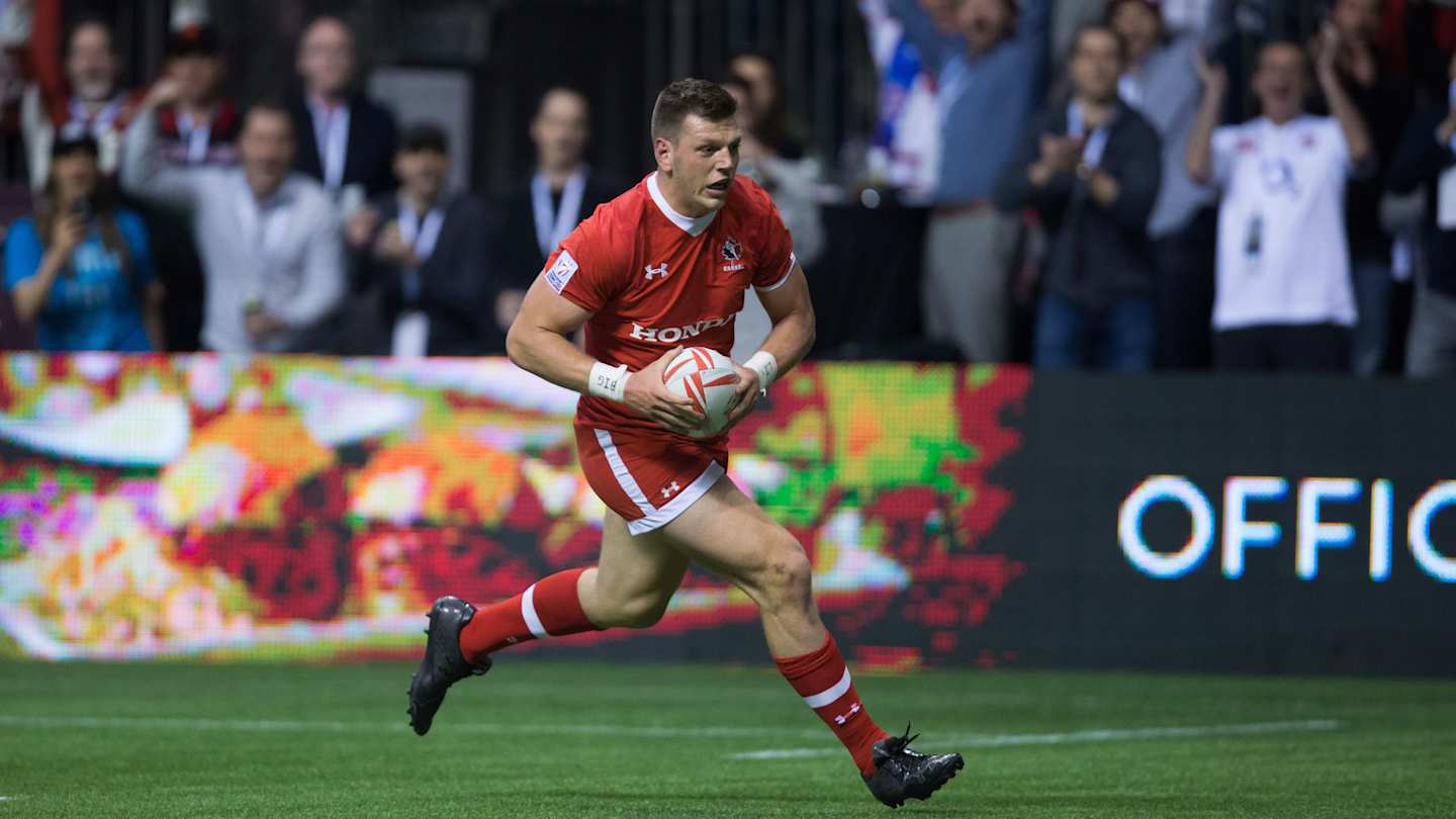 Philadelphia Eagles sign rugby star Adam Zaruba - Sports Illustrated