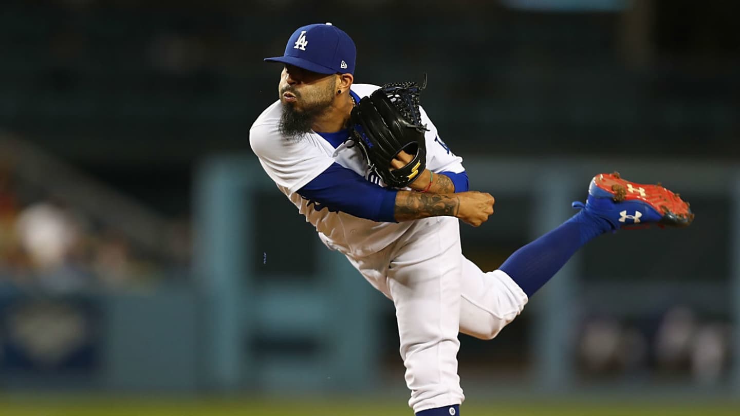 Dodgers trade reliever Sergio Romo to Rays - Sports Illustrated