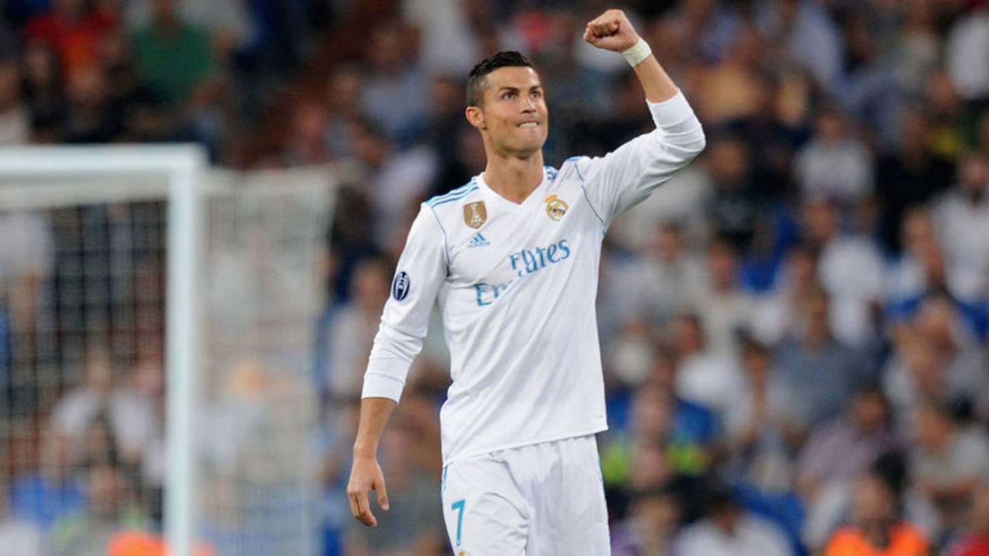 Cristiano Ronaldo Scored His First Professional Goal for Sporting CP 15 ...